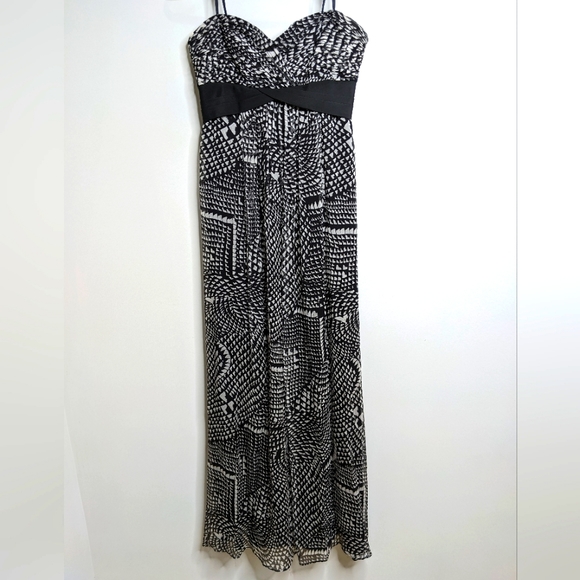 BCBGMaxAzria | Dresses | Bcbg Long Strapless Cocktail Dress | Poshmark